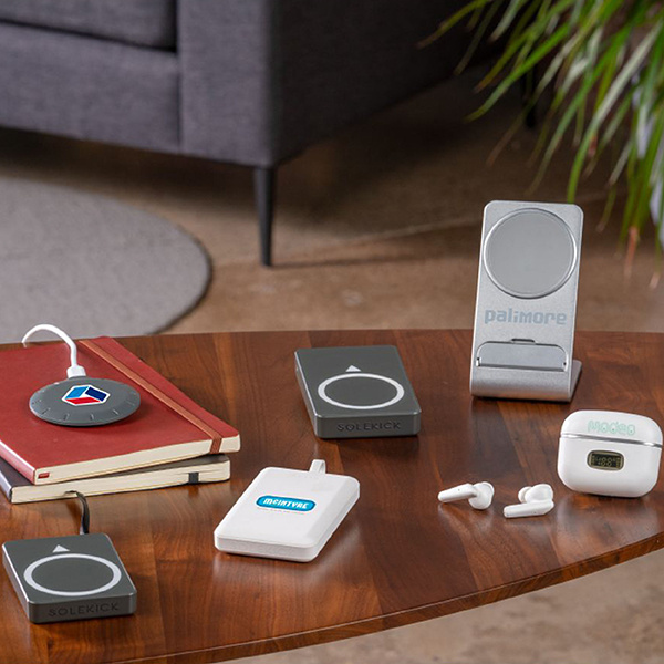 Celebrating Employee Achievements: Top Gift Ideas for Every Milestone